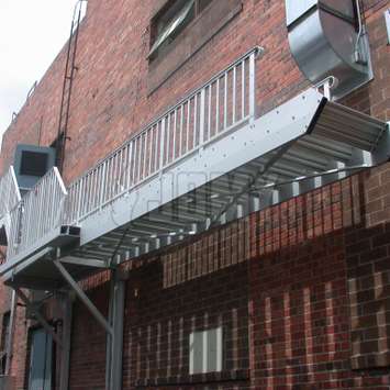 JOMY| Stairs with retractable flight: for optimal use of space