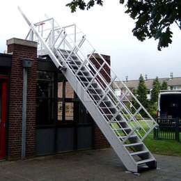 JOMY | Custom aluminum constructions for your safety